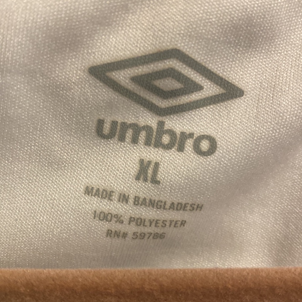 Vintage Umbro Brazil Brasil Soccer Jersey. Men’s Size… - Gem